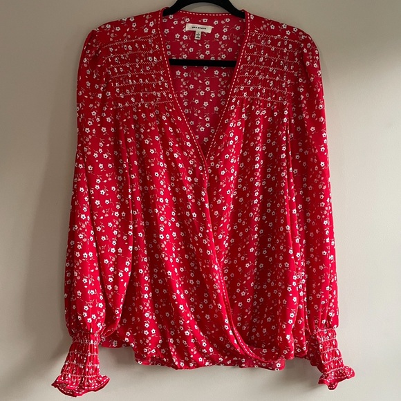 Max Studio | Tops | 33 Max Studio Red White Long Sleeve Floral Ruffle ...
